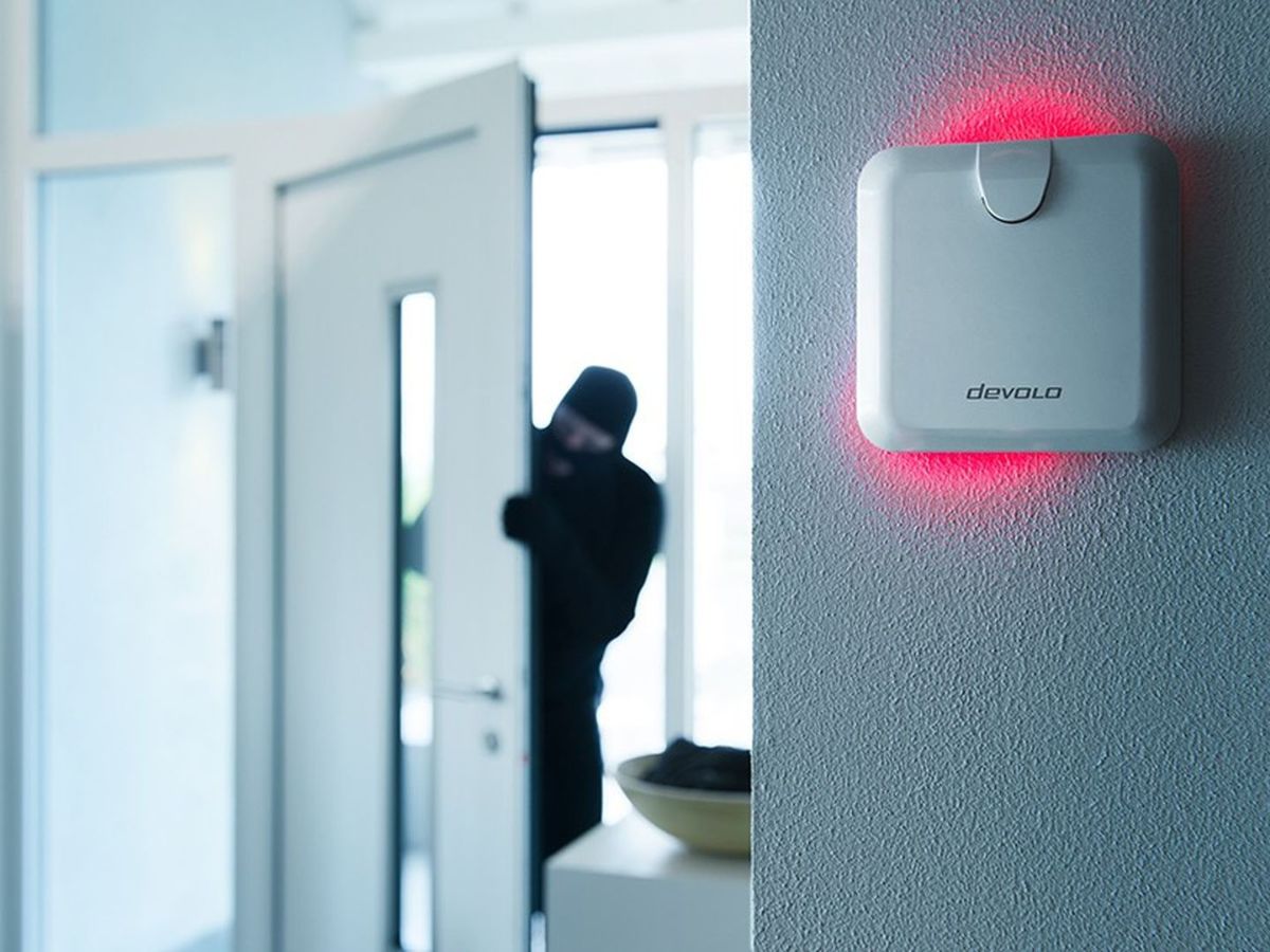 Why Smart Homes Need Advanced Intruder Alarm Systems? – Data Science ...