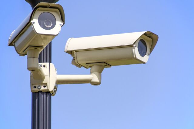 How AI-Powered Surveillance is Enhancing School Safety and Security ...